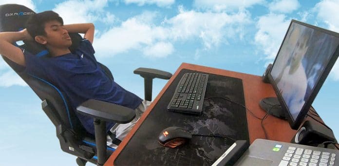 Are Gaming Chairs Good for Your Back? | ChairsFX